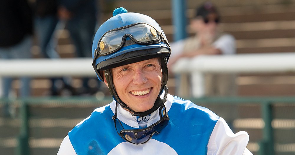 Jan-Erik Neuroth tar hem Tandari Classic 2023 - Svensk Galopp